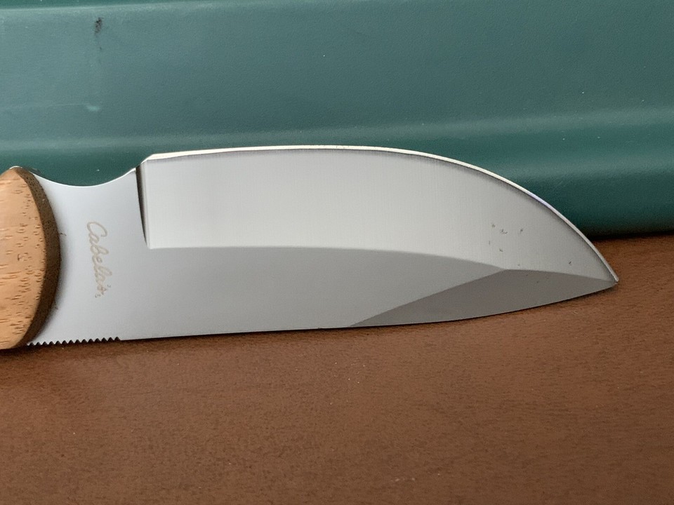 cabelas Fixed Blade hunting /fishing knife Very Good Condition | eBay