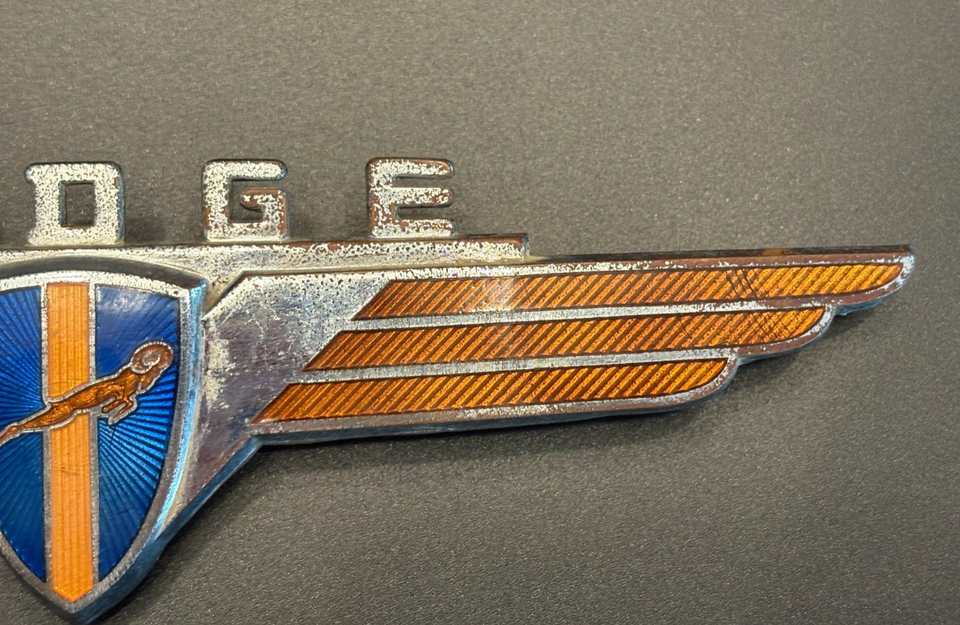 1940 ORIGINAL DODGE TRUNK EMBLEM MASCOT WITH ENAMEL | eBay