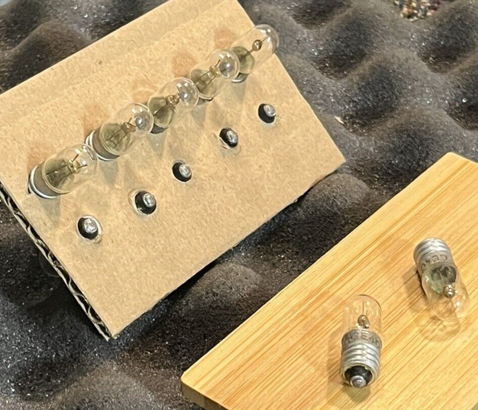 (1) Box of 10 General Electric E40 Miniature EDISON Radio Lamps Light ...