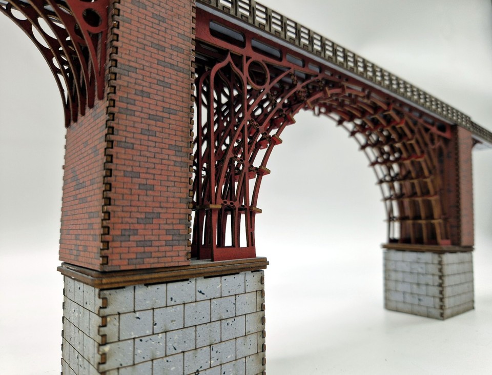Modelux OO Gauge Ironbridge 280mm With Side Links And Piers Kit in Red ...