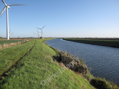 Photo 6x4 River Nene (old course) Chainbridge Looking past an old ...
