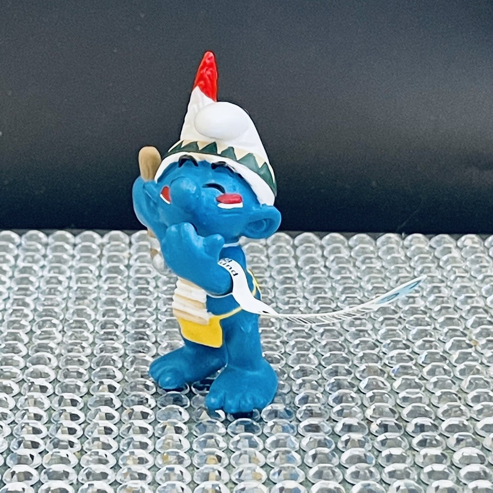 Schleich Peyo Rain Dancer Native American Smurf Figurine NEW With Tag ...