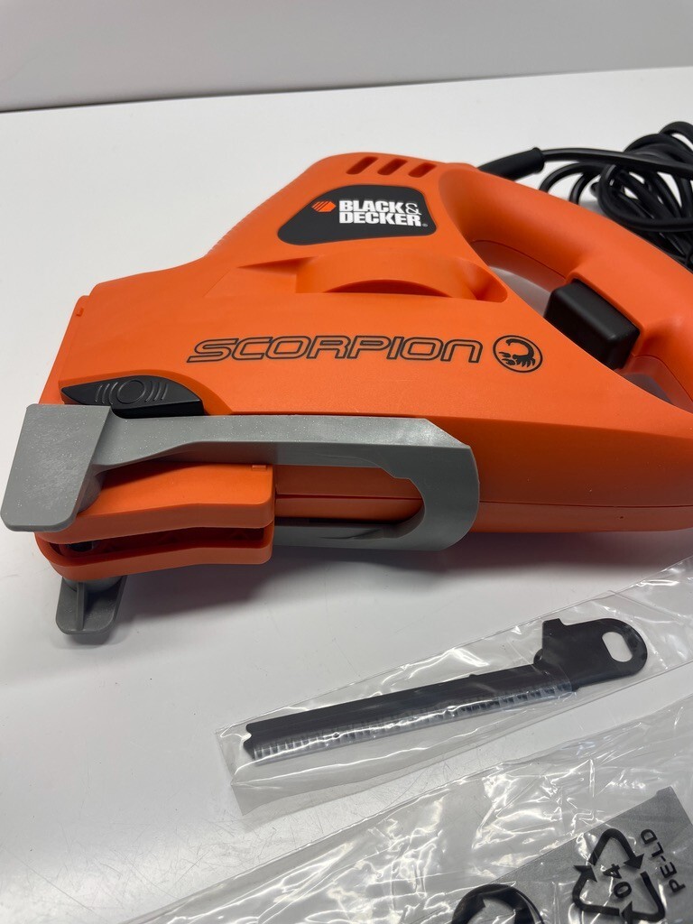Black + Decker Scorpion Multifunction Saw With 3 Blades - 400W #5240 | eBay