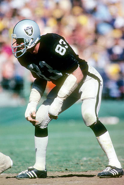 Linebacker Ted Hendricks Of The Oakland Raiders 1980 Nfl Photo | eBay ...