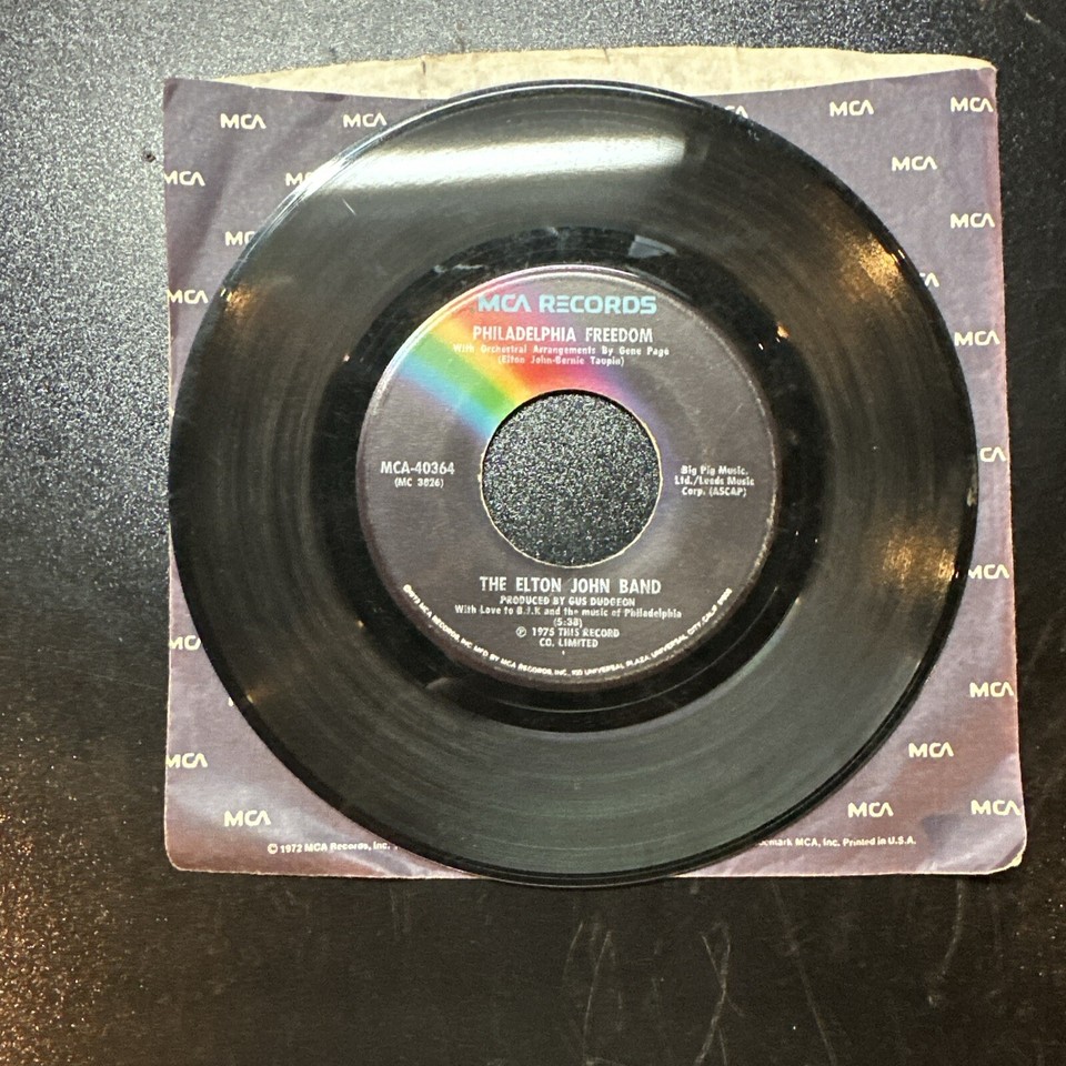 The Elton John Band Philadelphia Freedom/I Saw Her Standing There 45 ...