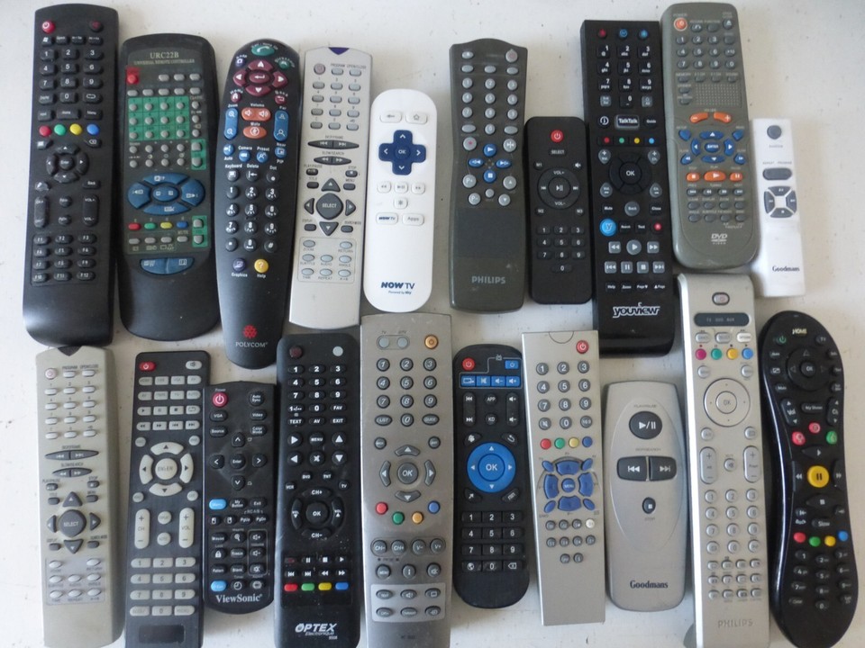 JOB LOT BULK BUNDLE 100 REMOTE CONTROLS inc GOODMANS LG PHILIPS SAMSUNG ...
