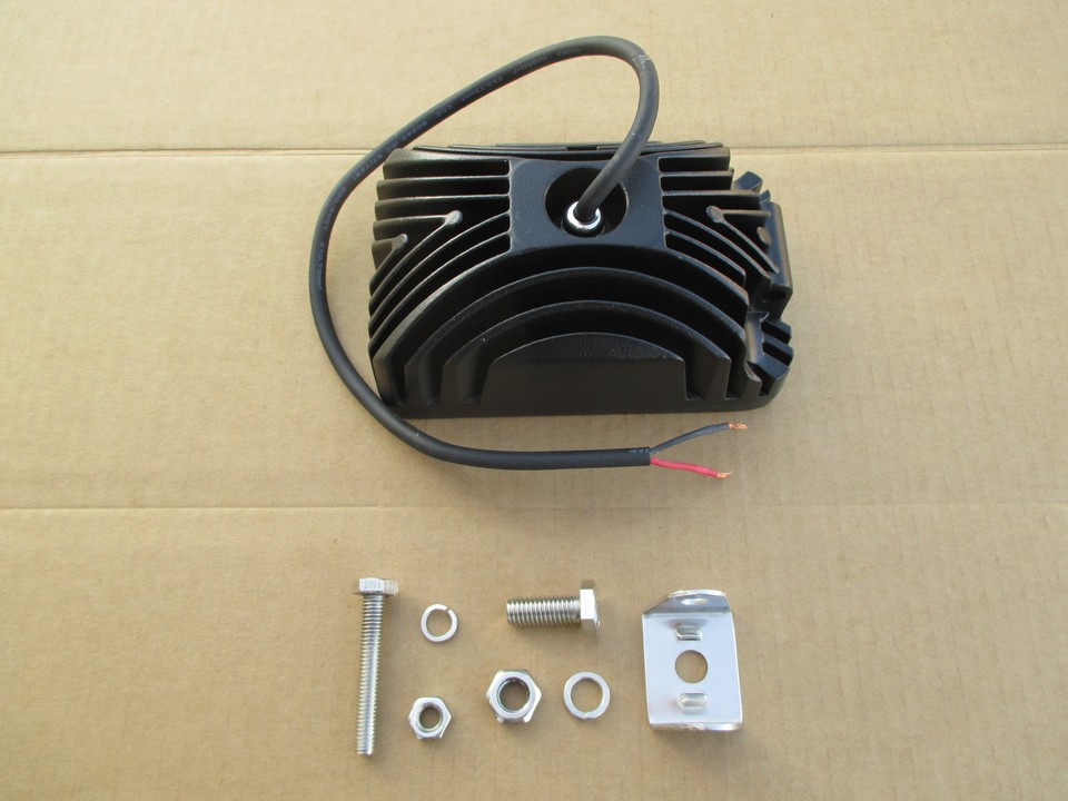 SIDE MOUNT LIGHT FOR CASE 5120 5130 5140 5220 5230 5240 5250 7110 7120 ...