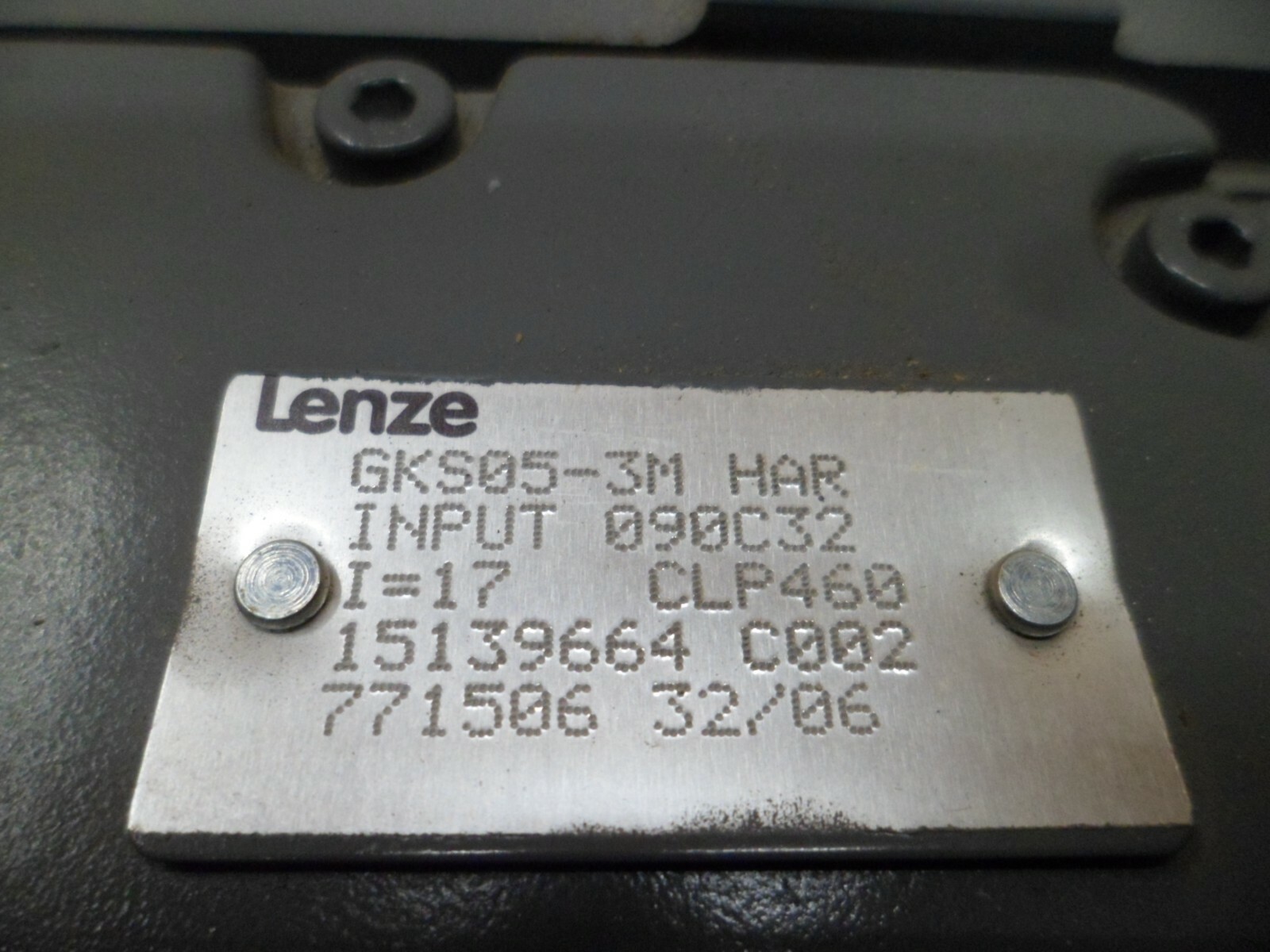 LENZE GKS05-3M HAR GEARBOX WITH MOTOR AND ENCODER 277-480VAC 3PH. N.O.S ...
