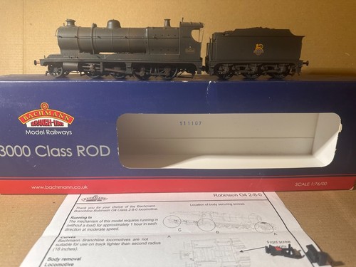 Bachmann 31-128 Class 3000 ROD Steam Locomotive - BR Black Early Emblem ...