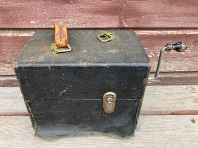 ANTIQUE THORENS EXCELDA SMALL PHONOGRAPH GRAMOPHONE PORTABLE RECORD ...