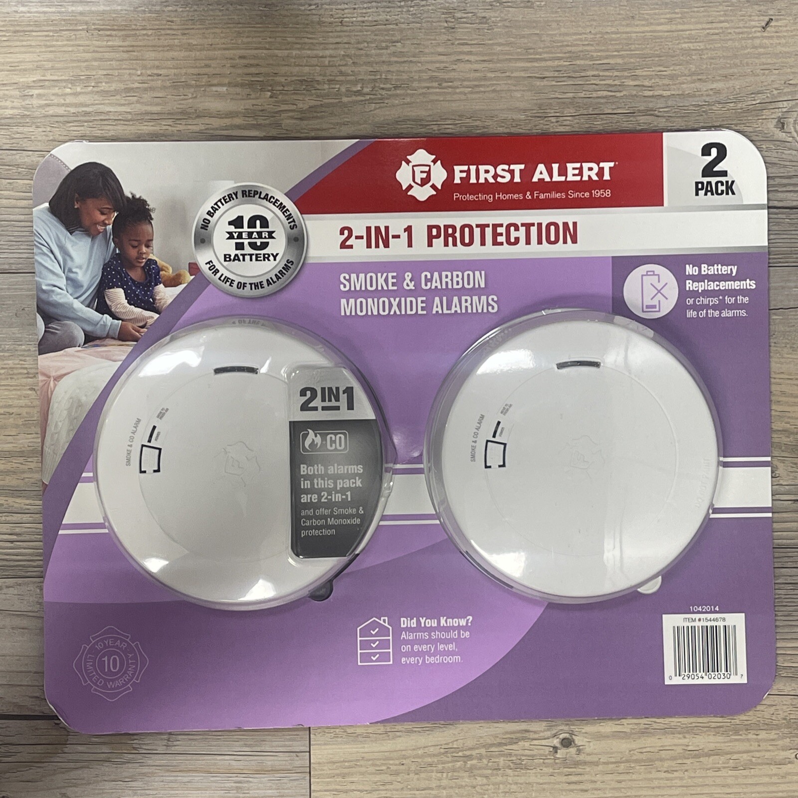 First Alert PC1210 2-in-1 Smoke & Carbon Alarm w/ 10 Yr Lithium Battery ...