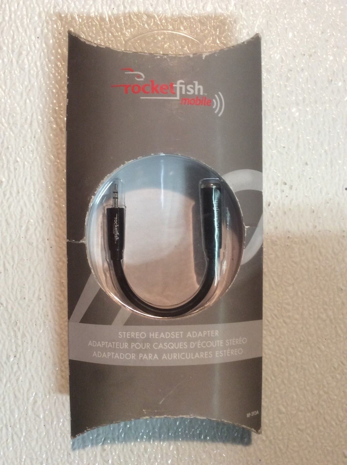 Rocketfish - Stereo Headset Adapter for Most Cell Phones - Black Model ...