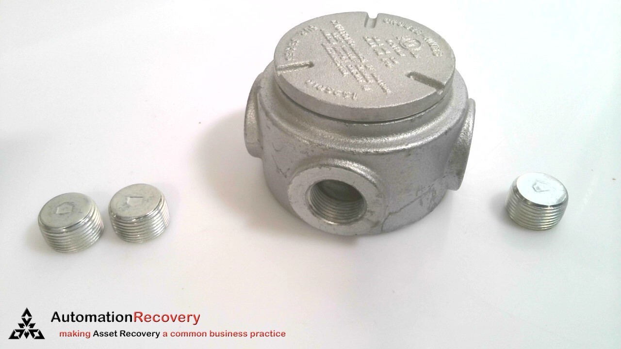 Crouse-Hinds+GUR2+Conduit+Outlet+Box+with+Cover for sale online | eBay