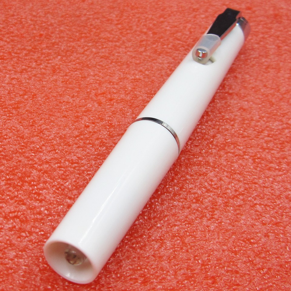 Medical First Aid LED Flashlight Pen Light Torch Doctor Nurse Emergency ...