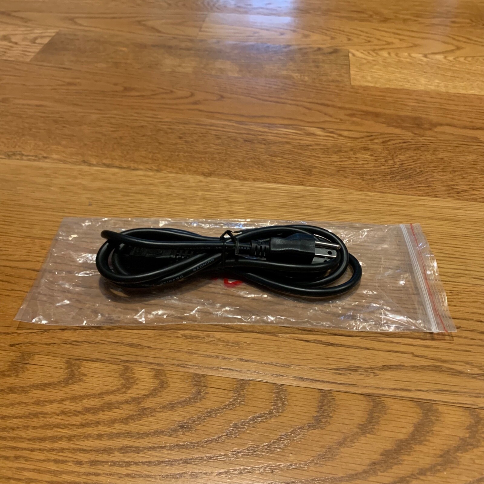 NEW Volex VAC5S 2.5A 125 3 Prong Round Plug Black Power Supply Cord ...