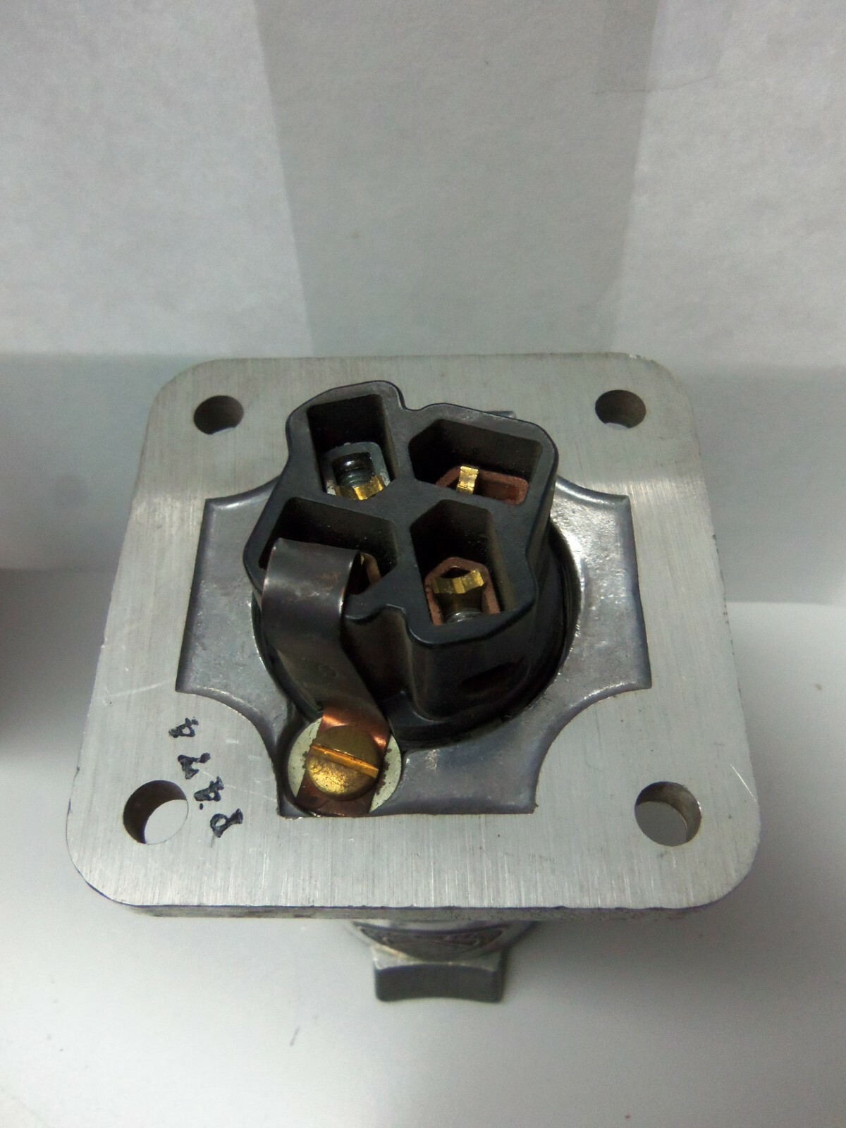 Nice Appleton CESR-3034 Hazardous Delayed Action Receptacle 3W 4P 3 ...