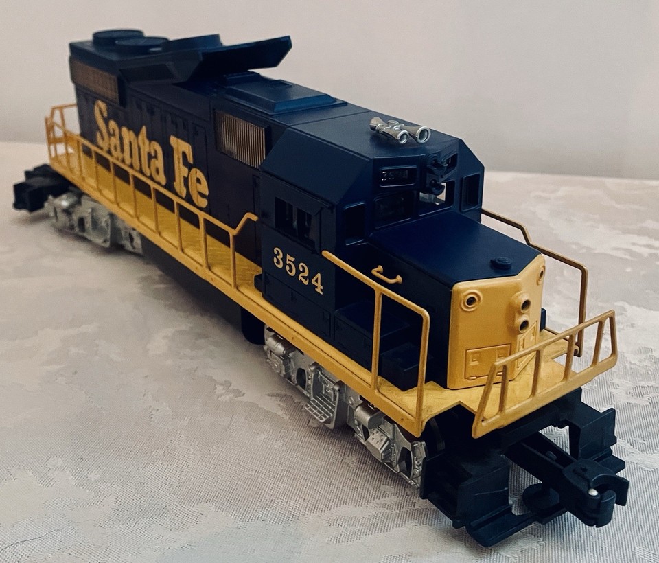 Lionel 6-28868 Santa Fe Southwest GP38 #3524 Diesel Locomotive with ...