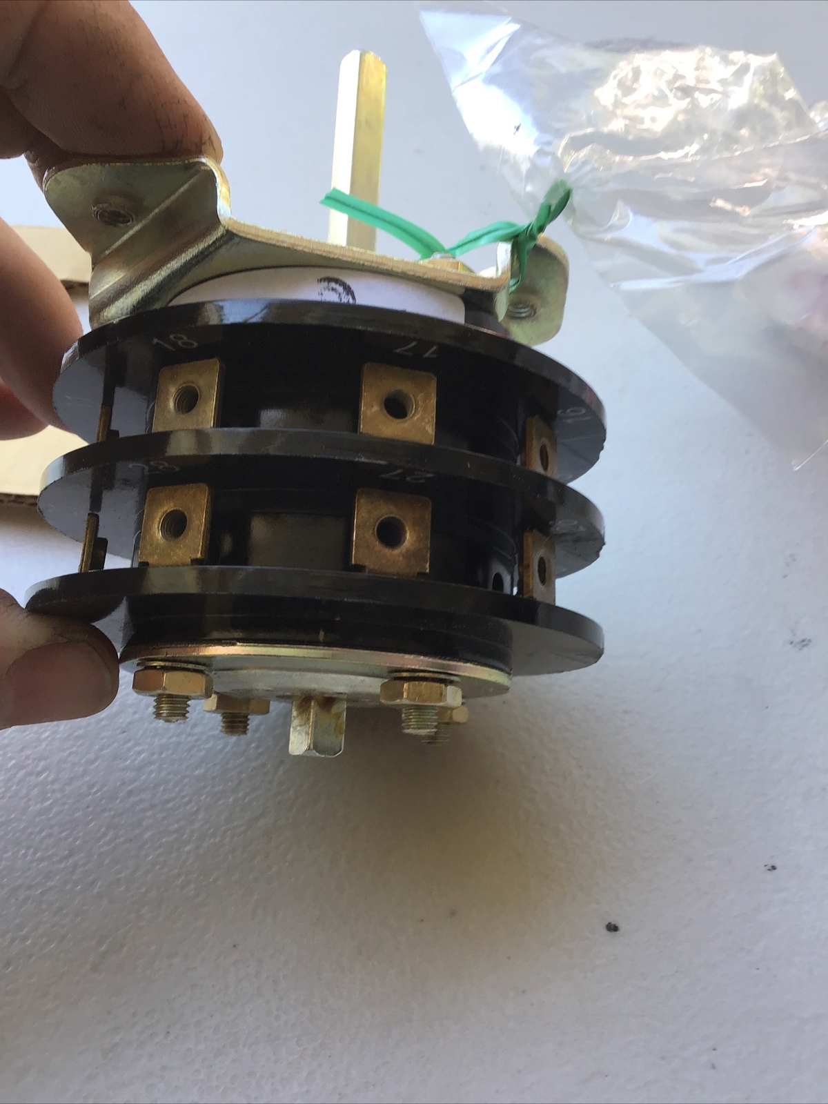 1 ELECTROSWITCH 24202D ROTARY RELAY SWITCH WITH ENGRAVING PLATE SERIES ...