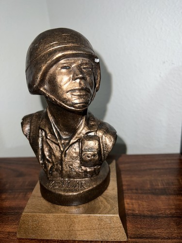 1991 Terrance Patterson US Army Soldier Bust Statue | eBay