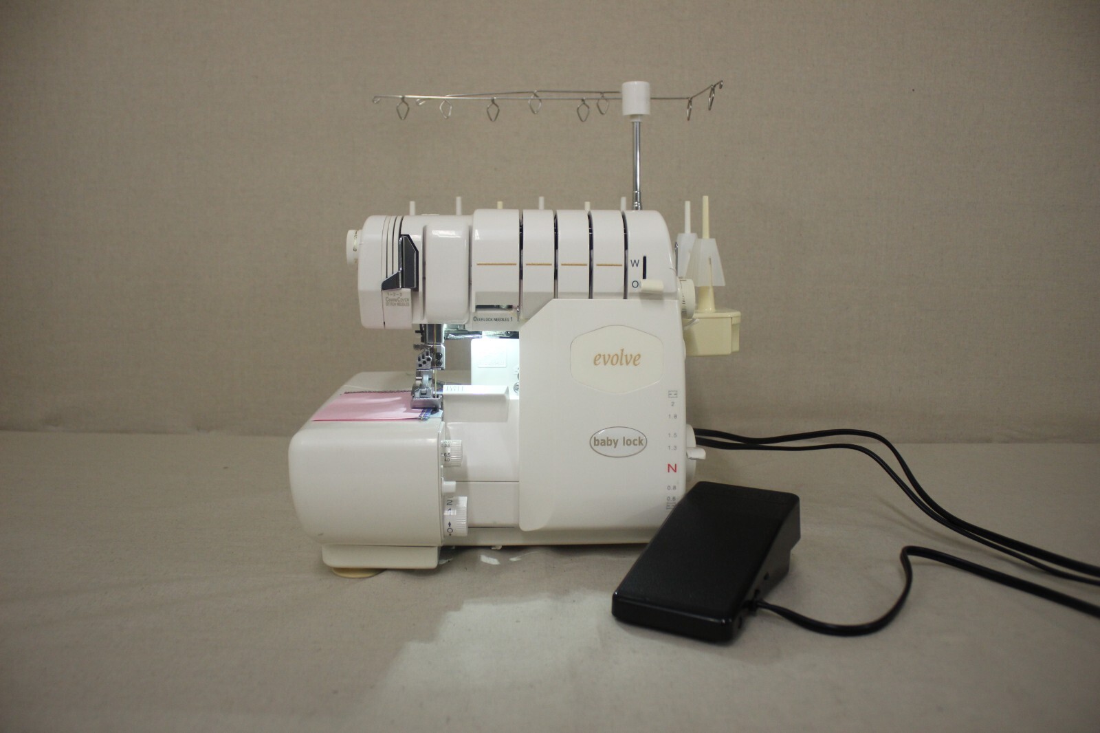 baby lock Evolution Snap-On 8 Thread Serger (BLE8W) for sale online | eBay