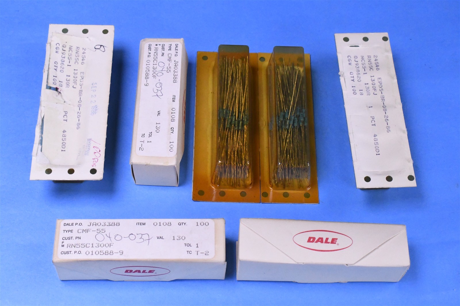 700 Dale 130 ohm 125mW Mil-Spec Resistors 1% RN55C1300F Metal Film ...