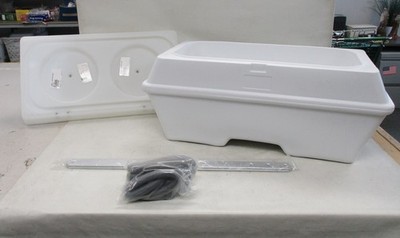 MOELLER WHITE 72 QT SWING BACK COOLER / LIVEWELL SEAT BASE ST2200 ...