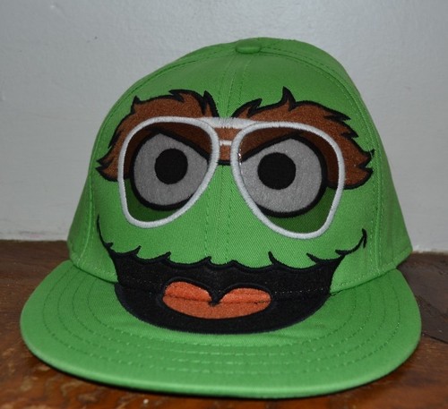 OSCAR Sesame Street Fitted Baseball Style Hat Cap OSCAR with GLASSES ...