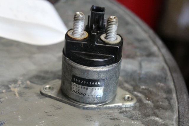 2014 - 2017 JEEP CHEROKEE 3.2L ENGINE MOTOR STARTER RELAY UNIT ...