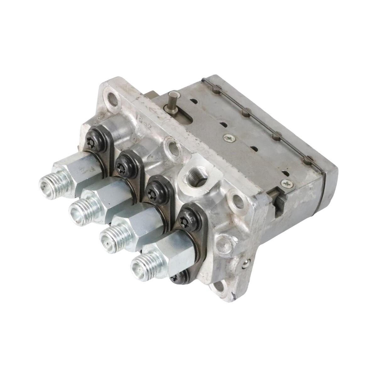 Fuel Injection Pump 16062-51010 16060-51010 For Kubota V1305 V1505 ...