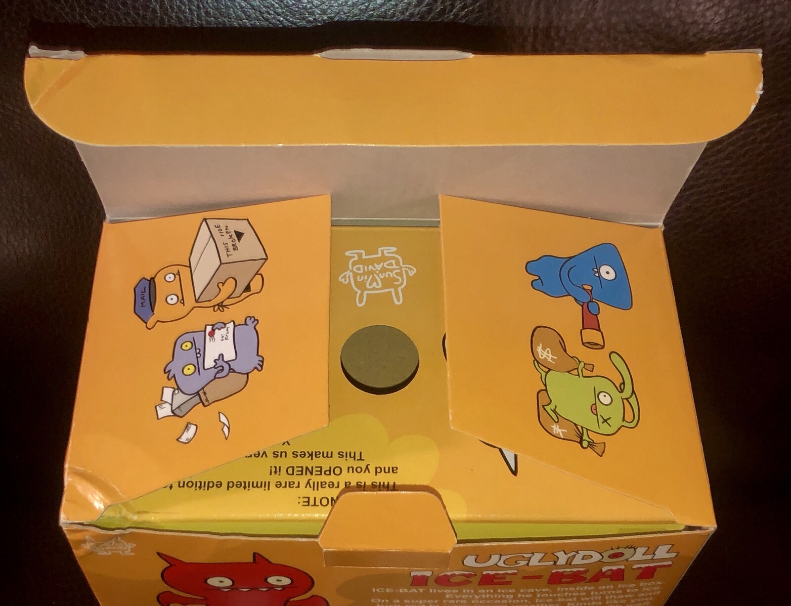 UGLYDOLL ICE BAT LOST HIS COOL 1/50 VINYL TOY FIGURE CRITTERBOX David ...