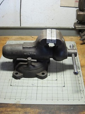Vtg WILTON Bullet Bench Vise Model 101028 W/ 4" Jaws Old Schiller Park ...