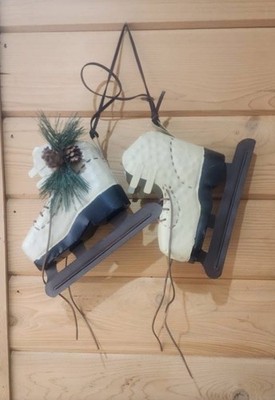 Vintage Look Metal Ice Skates With Leather Strings for Wall Or Door ...