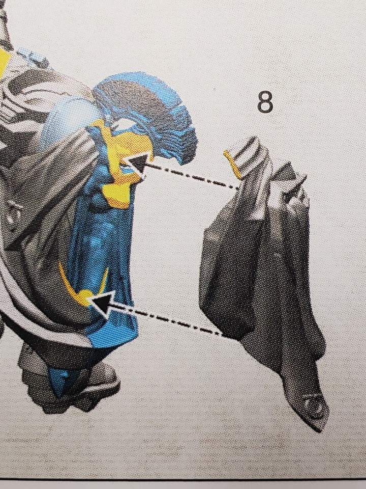 Warhammer 40k Ultramarines Bits Cato Sicarius Relic Armor Torso Sword ...