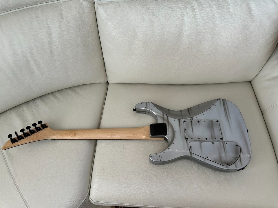 Jackson DK2M Custom Graphics Iron Bird War Bird MIJ Japan Excellent ...