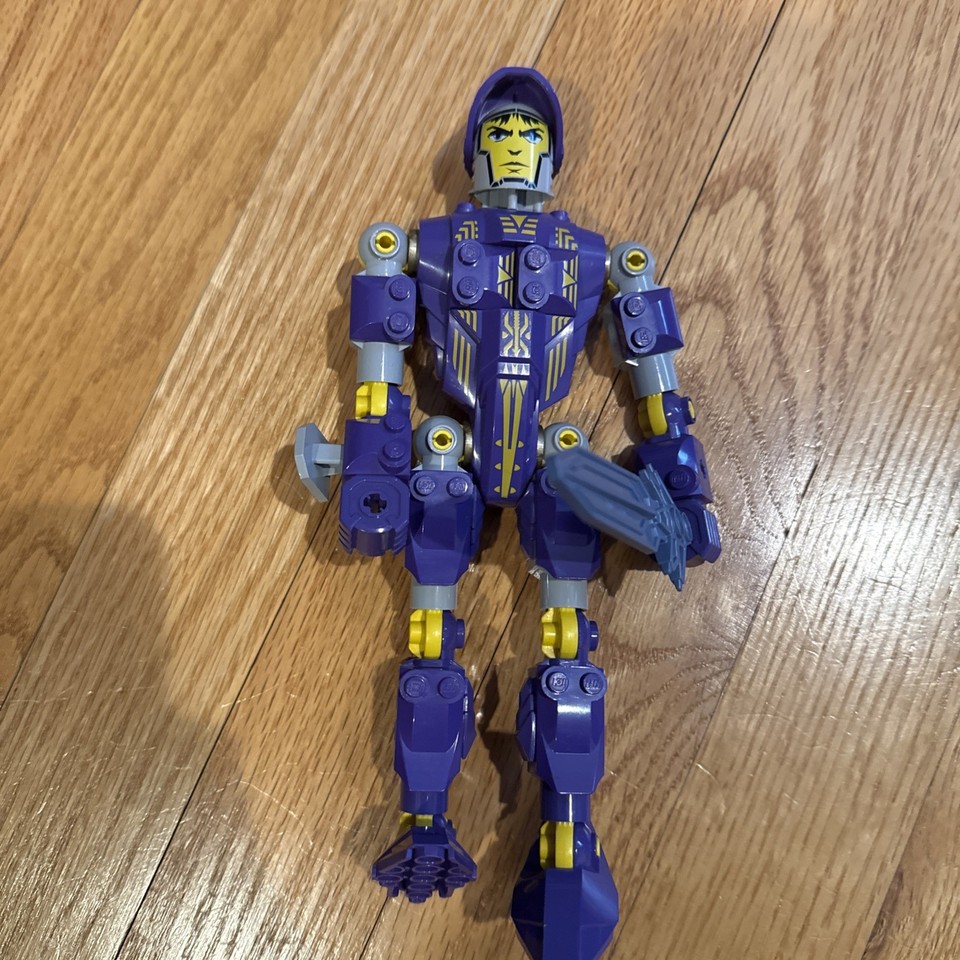 LEGO Knights Kingdom Lot of 4 Buildable Figure 8782 8784 8785 8809 ...