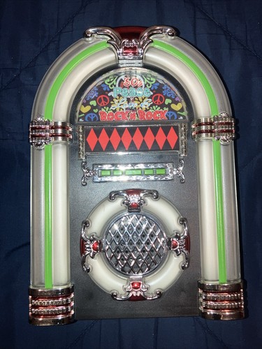 NOSTALGIC MUSICAL LIGHT UP JUKEBOX CENTERPIECE 60'S PEACE LOVE & ROCK N ...
