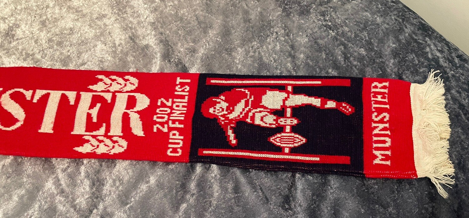 MUNSTER RED & DARK BLUE 2002 EUROPEAN CUP FINAL RUGBY SCARF G IRISH ...