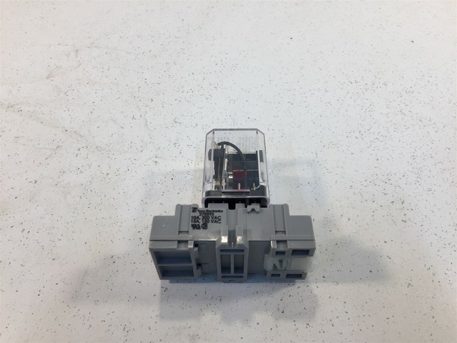 4 Tyco Electronics Kup-14d15-24 Relay 24vdc Coil With Base Socket ...
