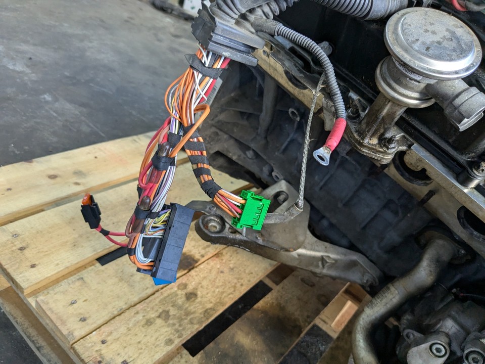 OEM BMW E88 E90 E92 E93 N51 COMPLETE ENGINE MOTOR N51B30A RWD 148k Ran ...