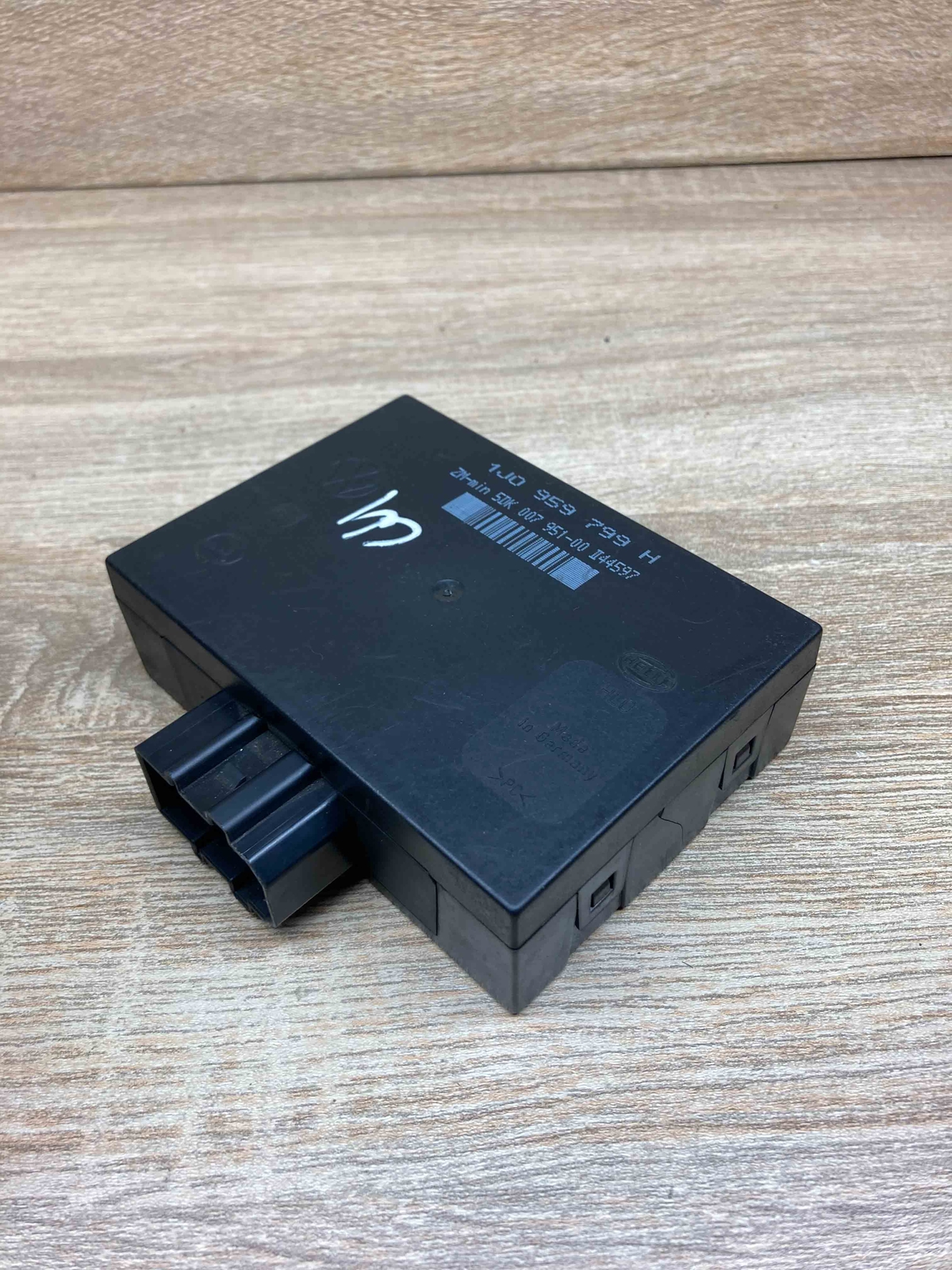 1J0959799H 5DK007951 Hella Volkswagen Comfort Control Unit Module | eBay