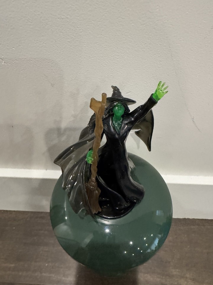 Wicked For Good 2025 Popcorn Tin Bucket + Elphaba Gripper Tumbler Set ...