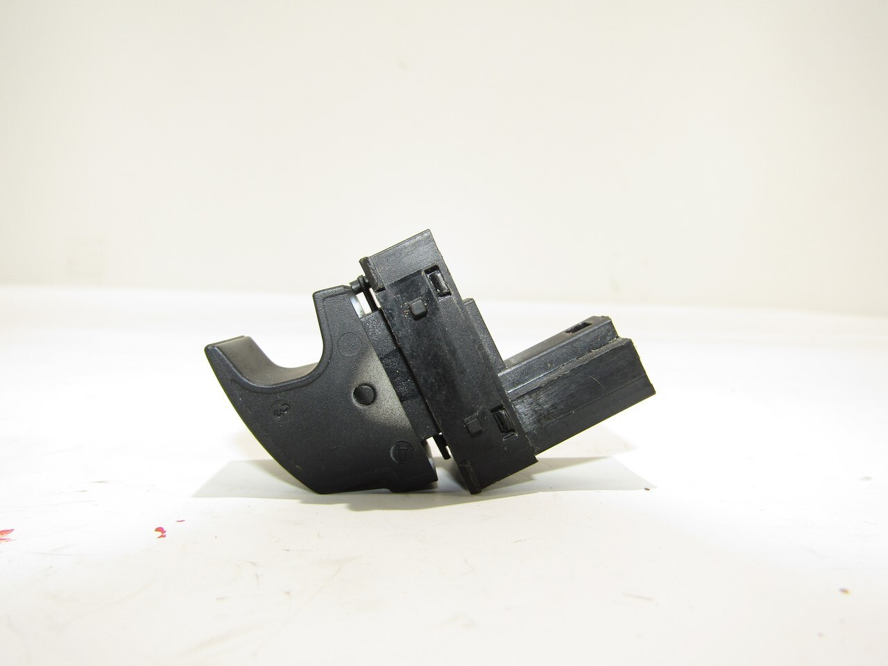 VW SCIROCCO III 2010 Heckklappe Schalter BUTTON SWITCH TAILGATE ...