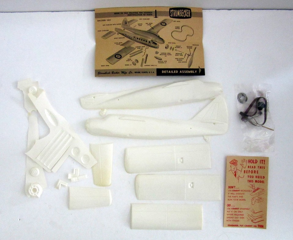 Vintage Strombecker DE HAVILLAND OTTER, Plastic Flying Model, 14 3/4 ...