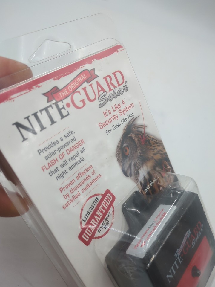 Nite Guard Solar - Repels all Night Predators such as Deer, Coyote, Fox ...