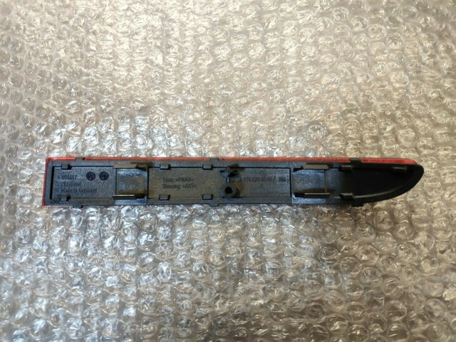 Genuine OEM MERCEDES SPRINTER Rear Left NS Bumper Reflector A9108204800 ...