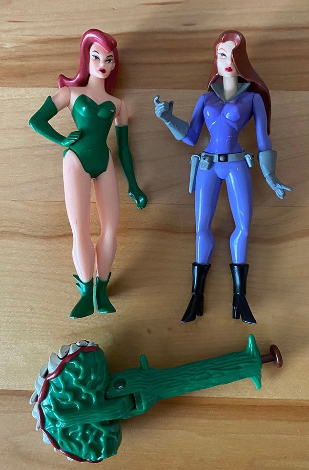 DC Female Action Figures Lot - 12 Figures - Batgirl, Supergirl ...