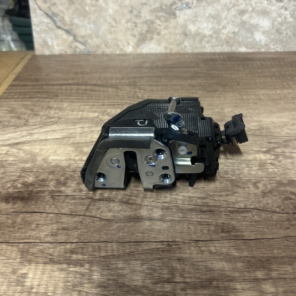 For 69050-06100 Toyota Camry Lexus 07-16 Rear Right Side Door Lock ...