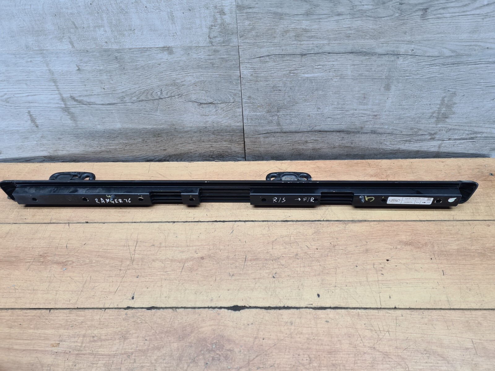 2016 FORD RANGER WILDTRAK 3.2 TDCI PICKUP RIGHT TIE DOWN RAIL AB39 ...