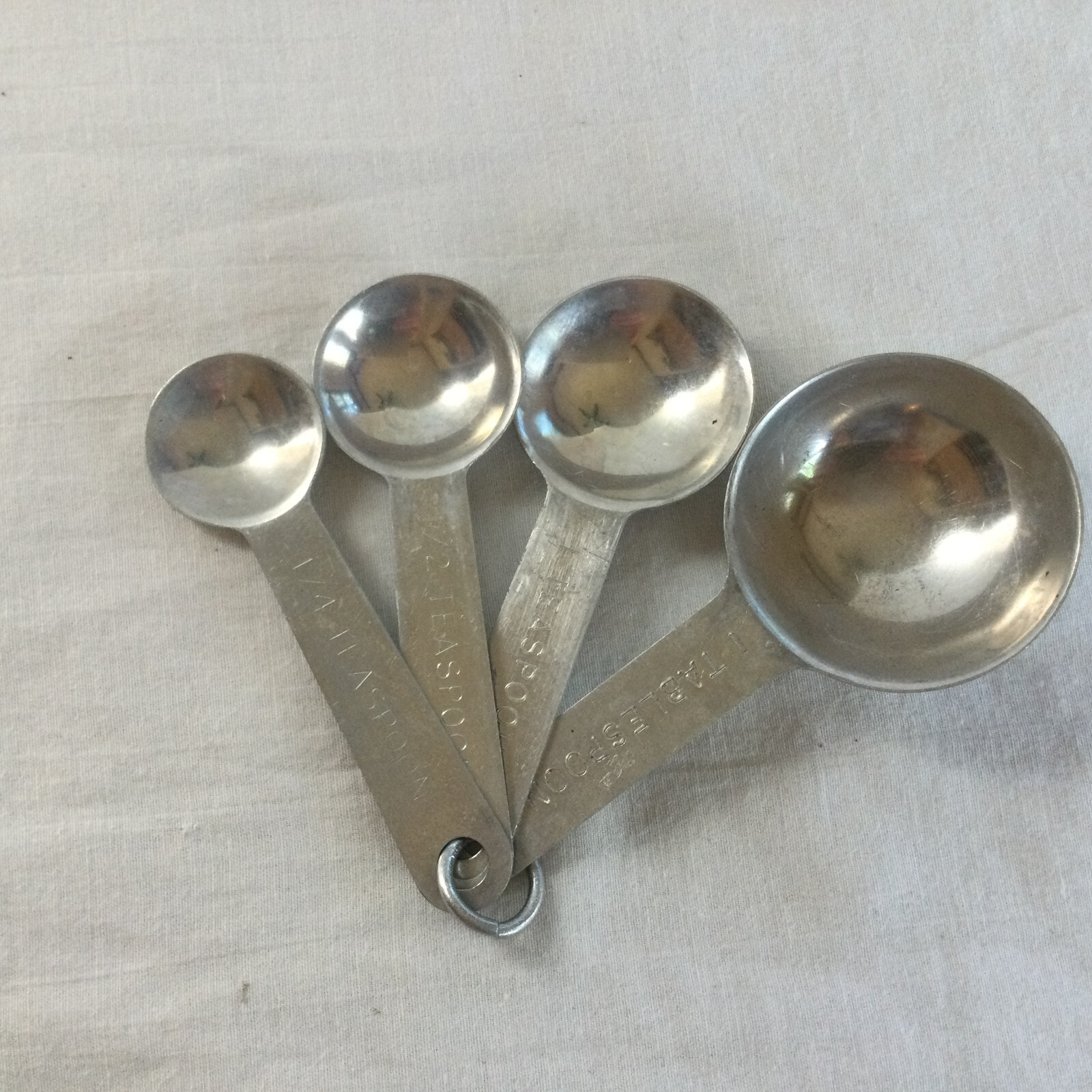 Vintage Aluminum Metal Nesting Round Measuring Spoon Set 4 Spoons With ...