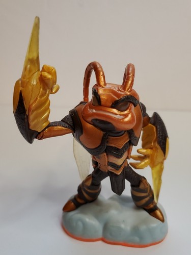 Skylanders Giants Swarm Bug Bee Wasp Figure Air Element Activision ...
